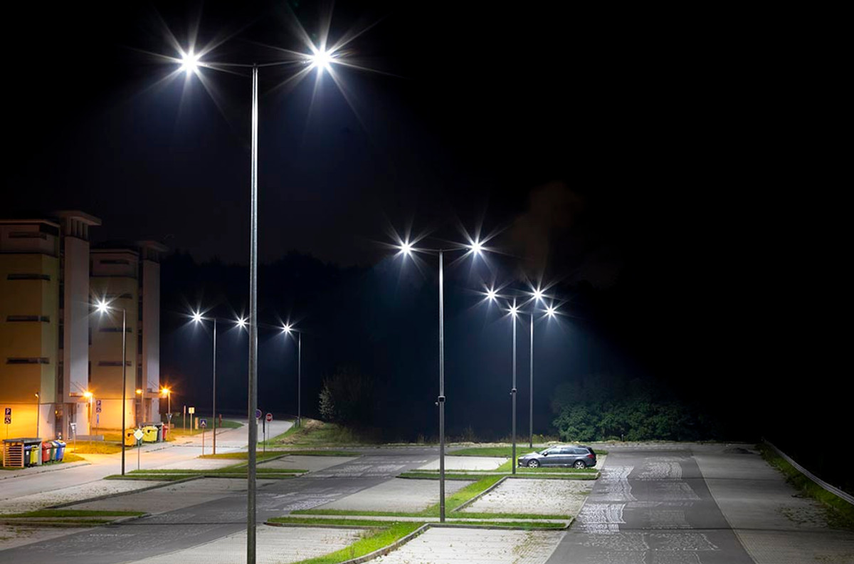 Smart Solar Parking Lot Lights: The Next Step in Green Technology ...